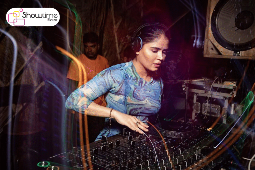 Book Top 10 DJ Artist in Pune | Best Disc jockey Price
